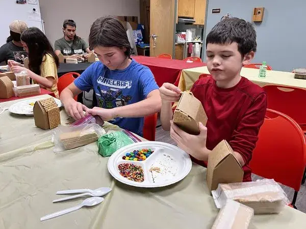 First Teen imagination lab provides fun learning | The Dumas Clarion